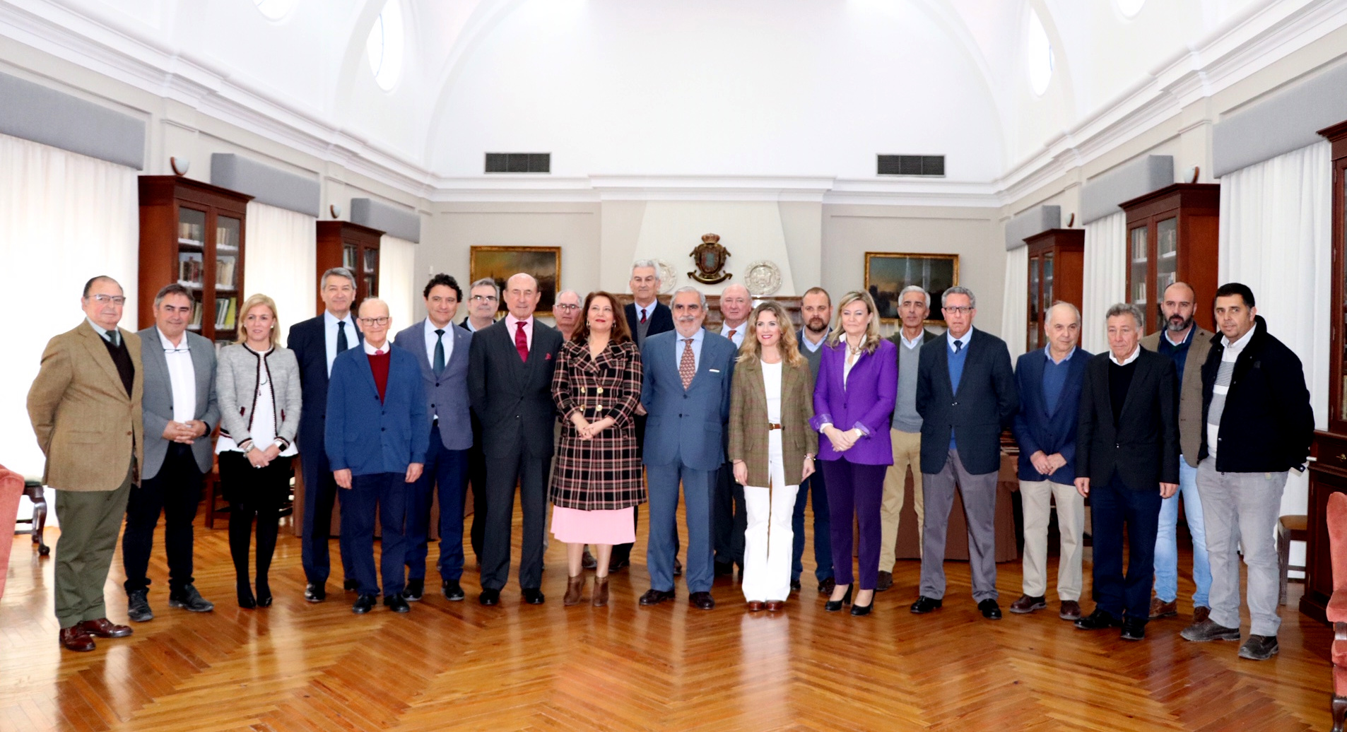 La consejera de Agricultura se reúne con representantes del Marco de ...