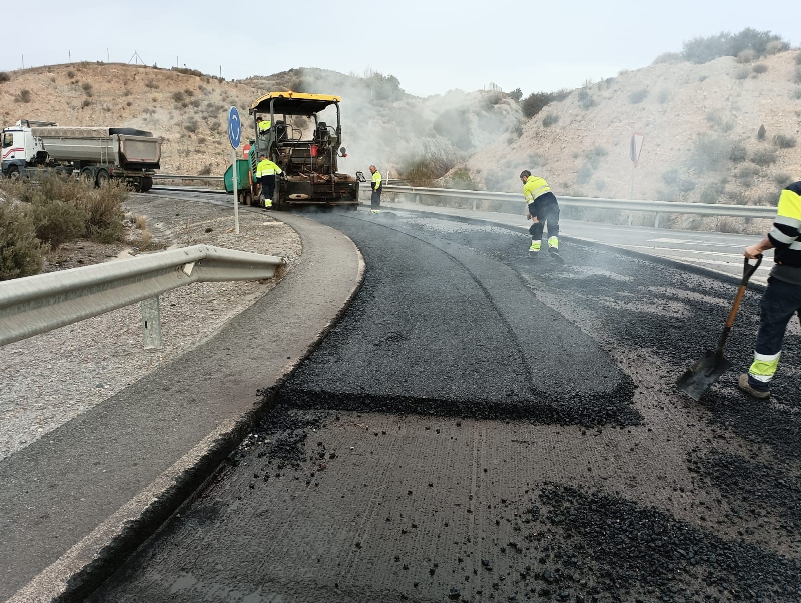 La Junta ejecuta obras de mejora del firme en las carreteras de Albox (Almería) - Noticias ...